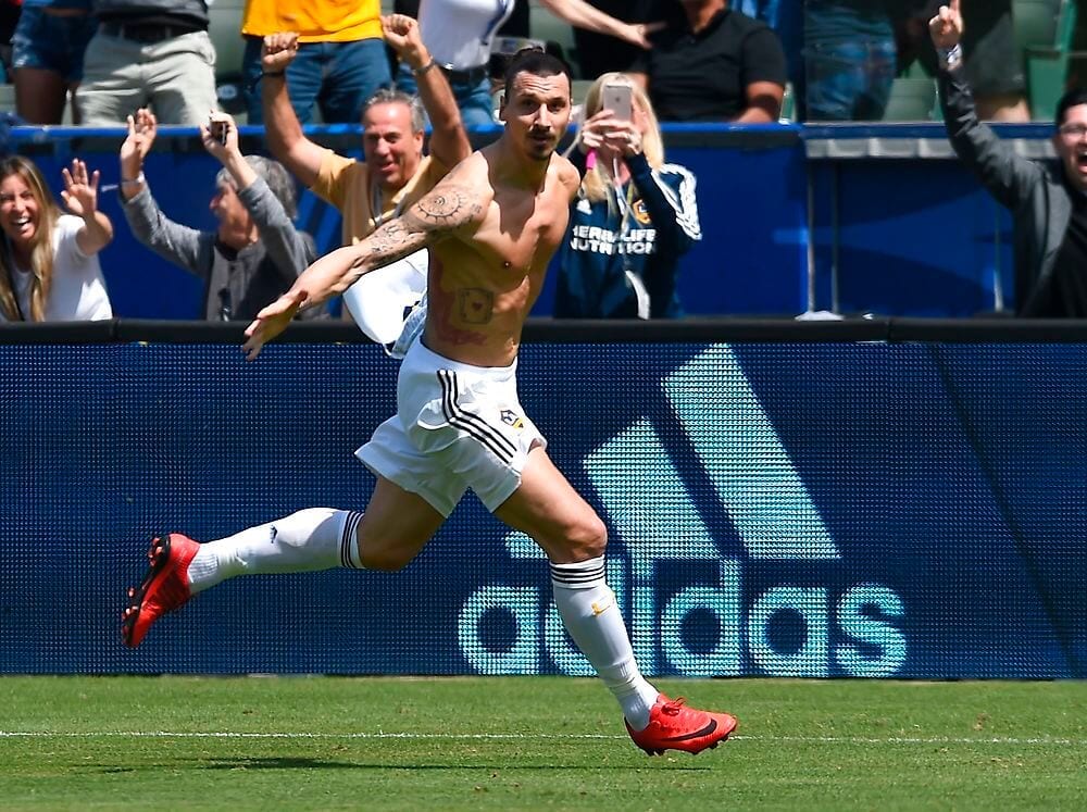Zlatan sviner flere eksperter og kommentatorer til: De burde holde ...