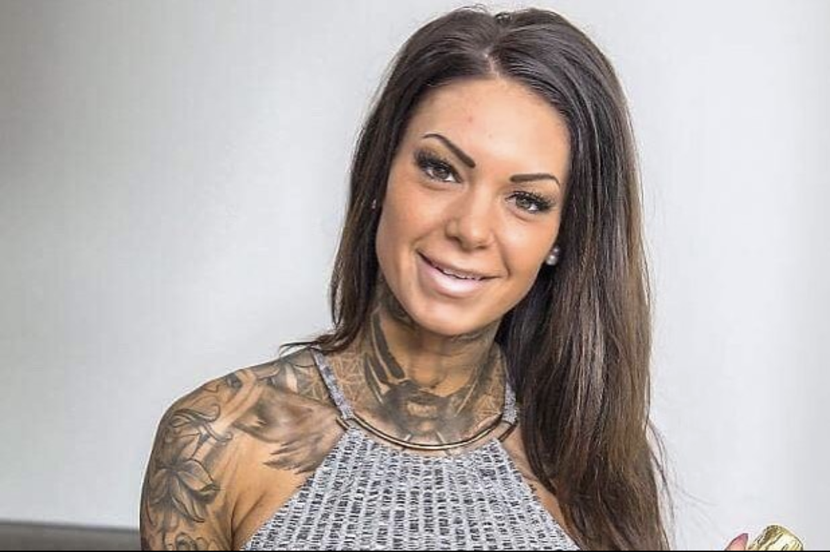 Husker du storbarmede Sandra Samantha fra Paradise Hotel? Nu viser hun ...